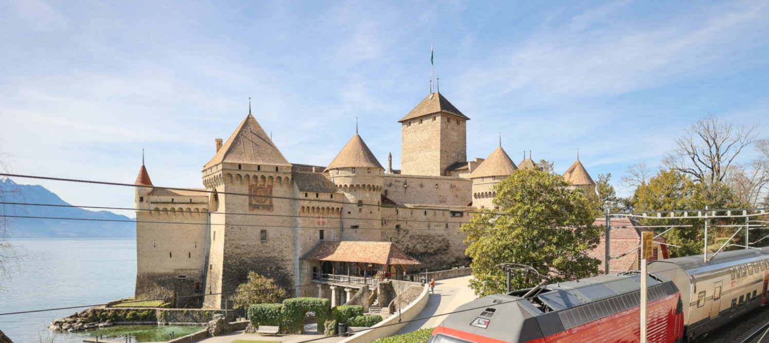 En novembre, planifiez votre voyage en train à Chillon